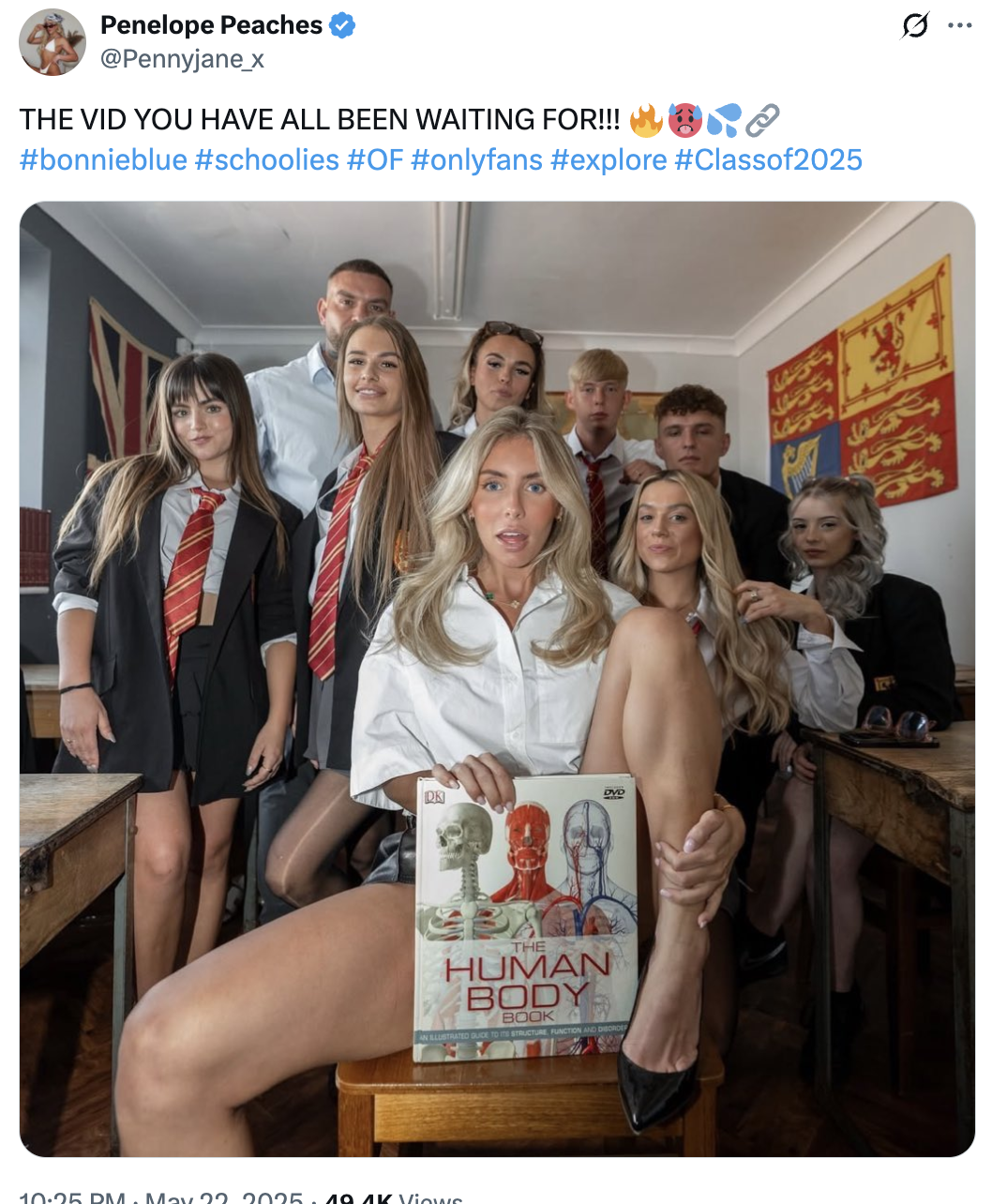 Bonnie Blue: All the pics and clips with Penelope Peaches